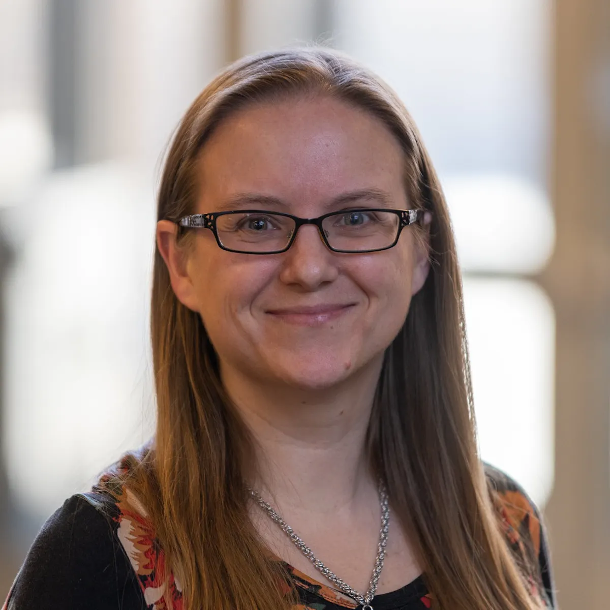 Julie Hogan | Bethel University