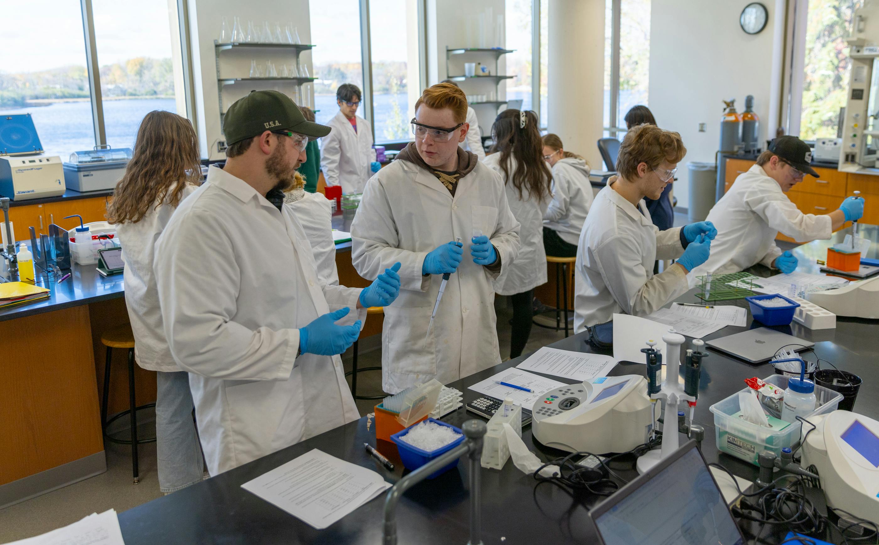 Pre-Med Program | Biology Department | Bethel University